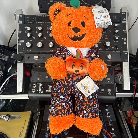 Build-A-Bear | Toys | Build A Bear Pumpkin Glow Plush Jack Olantern ...